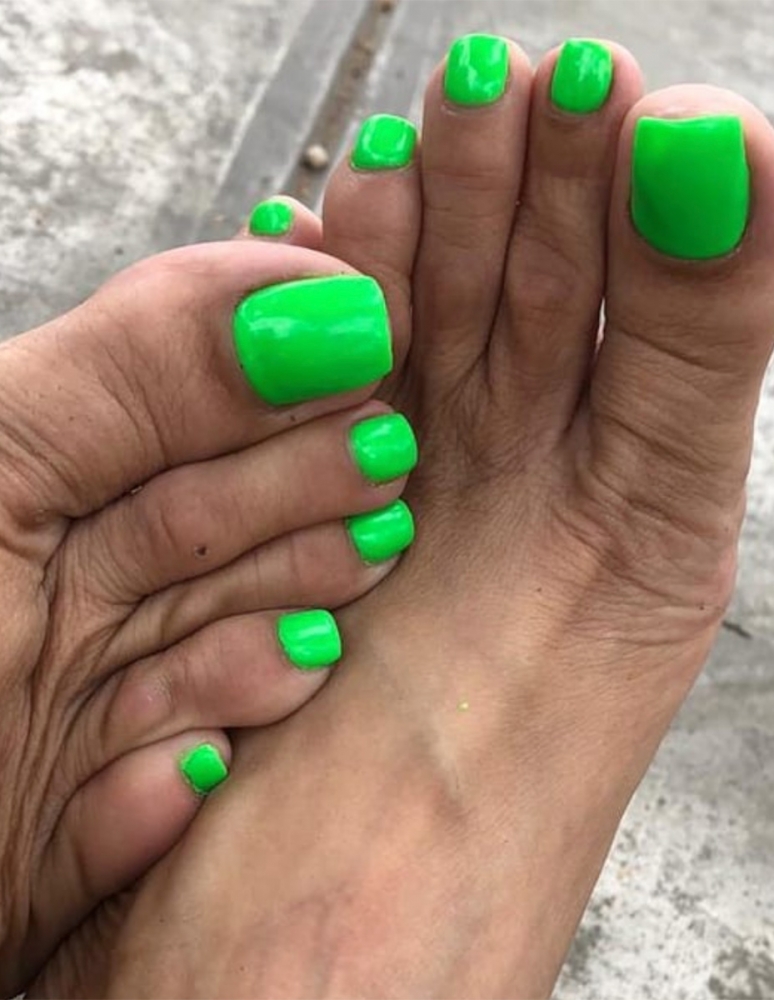 Caro Feet - 404 Feet - Social Media Feet