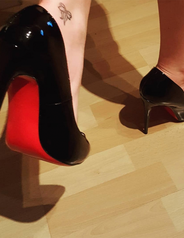 Gorgeous German Feet - Non Updated Feet - Social Media Feet