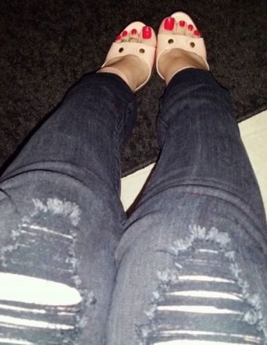 Toe Standard - 404 Feet - Social Media Feet