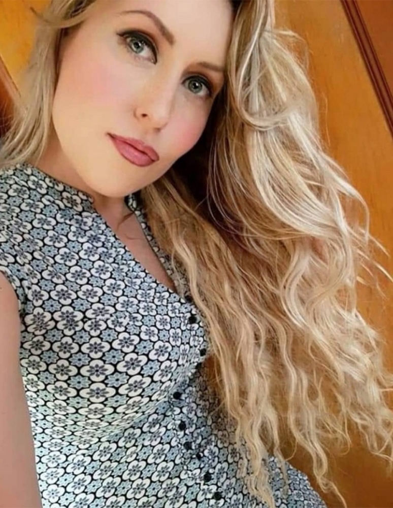 Vampire Feet - Foot Models - Social Media Feet